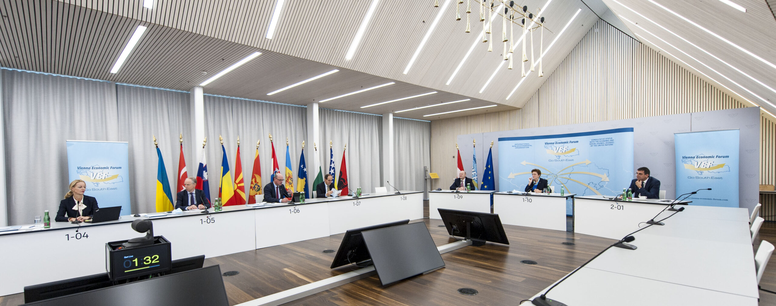 Erste hybride Ausgabe des 17. Vienna Economic Forum-Vienna Future ...
