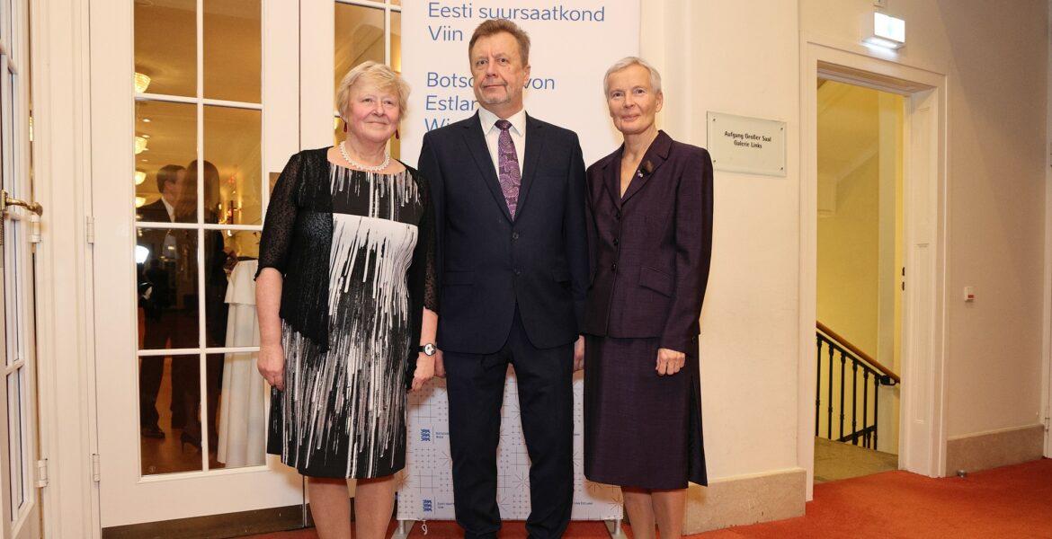 106th Anniversary of the Republic of Estonia - society.at