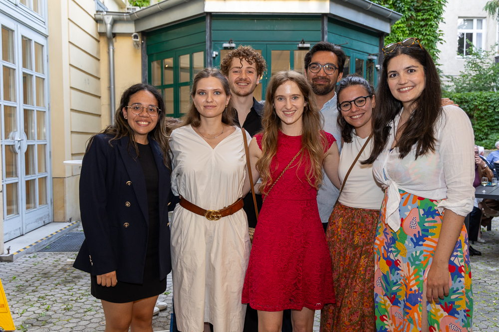 Diplomatische Akademie: Sommerfest '24 - society.at